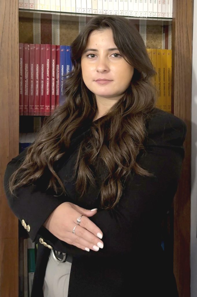 Dra. Bárbara Barbosa Marques - PH Advogados Barcelos